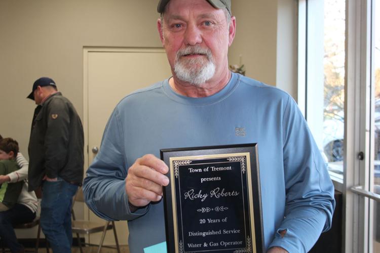 Tremont honors town’s first, only 20-year-employee | Itawamba Times ...