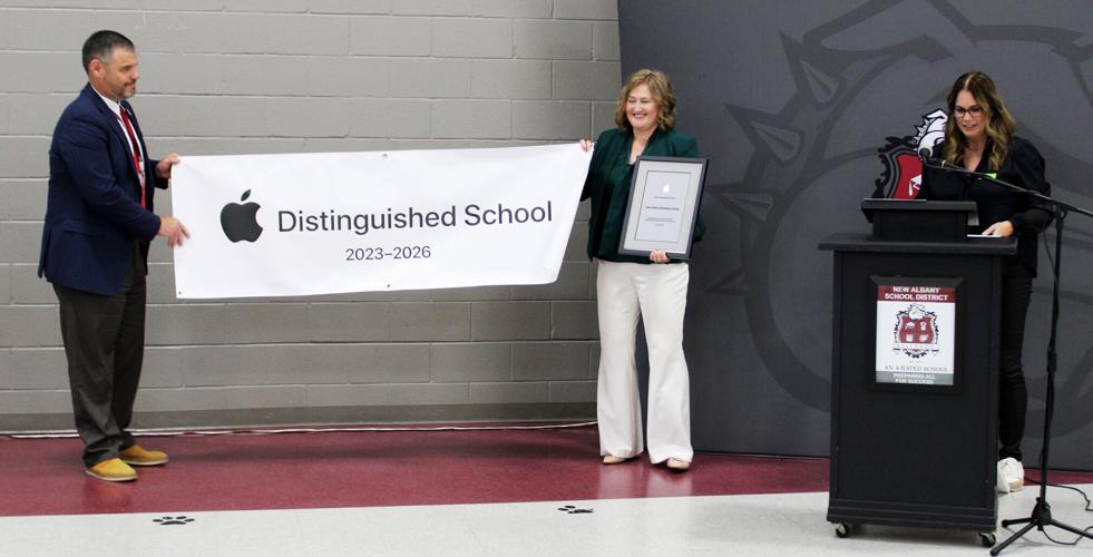 New Albany now has four Apple Distinguished Schools | New Albany Gazette | djournal.com