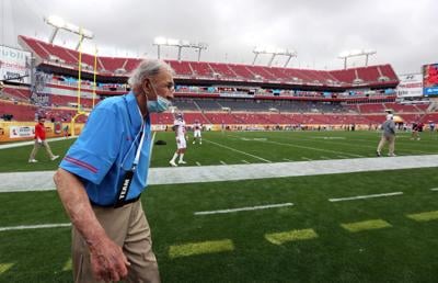 As defensive analyst, Monte Kiffin stays engaged and stays in his lane ...