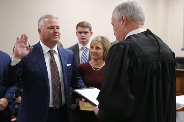 Kelly Mims sworn in as newest circuit court judge | News | djournal.com