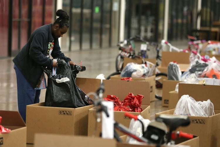 Salvation Army Angel Tree fulfills Christmas wishes for more than 1,000 ...