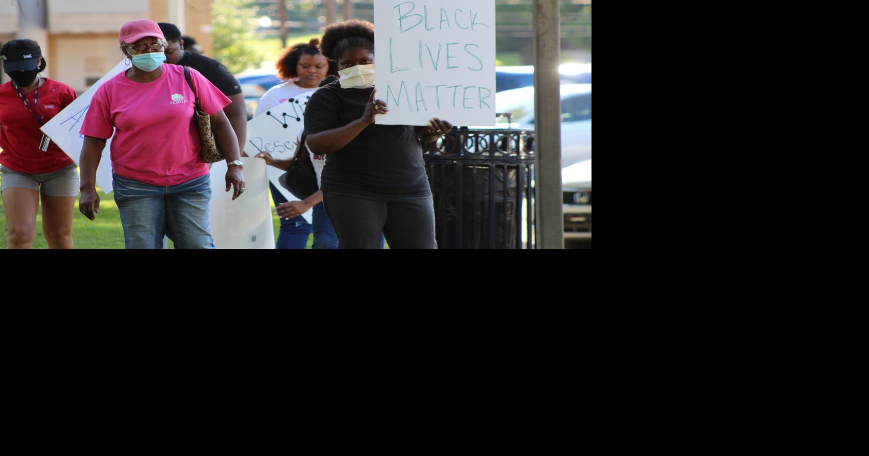 “United we stand”: protests held in Houston on Saturday | Chickasaw ...