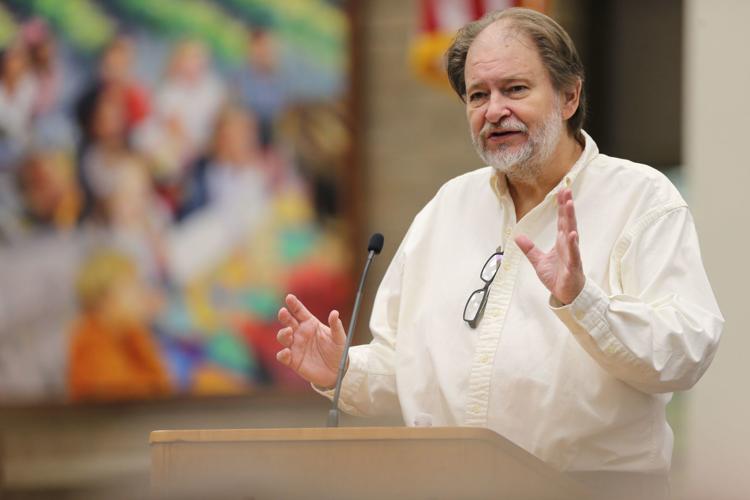 Author Rick Bragg delights audience at Lee County Library | News ...