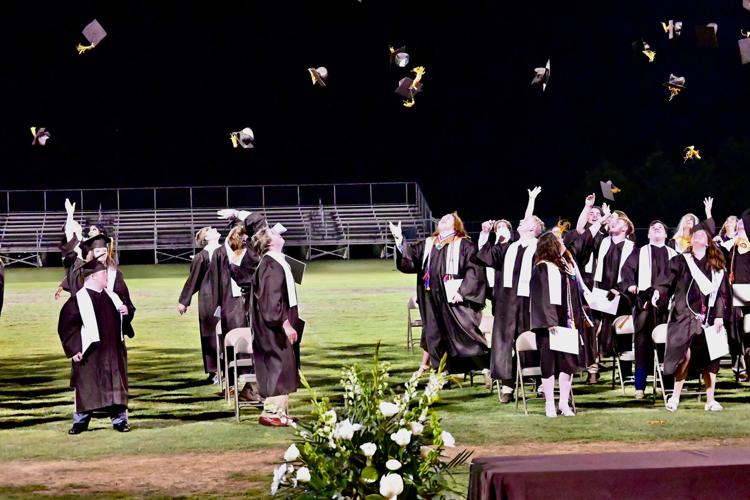 Area schools hold graduation ceremonies | New Albany Gazette | djournal.com