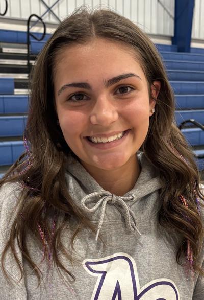 Versatile Hollis leads No. 2 Bears to critical region win | High school ...