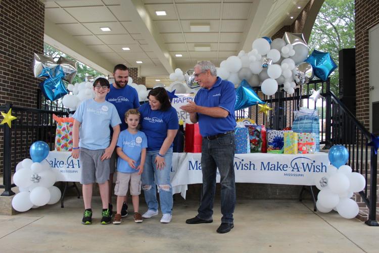 Make-A-Wish treats Amory 7-year-old with shopping spree | Living ...