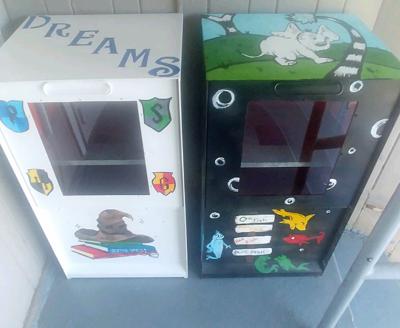 Junior Women’s League offers lending library in Hamilton | Living ...