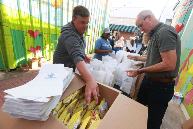 Annual Burger Bash raises more than $3,000 for Tupelo Boys & Girls ...