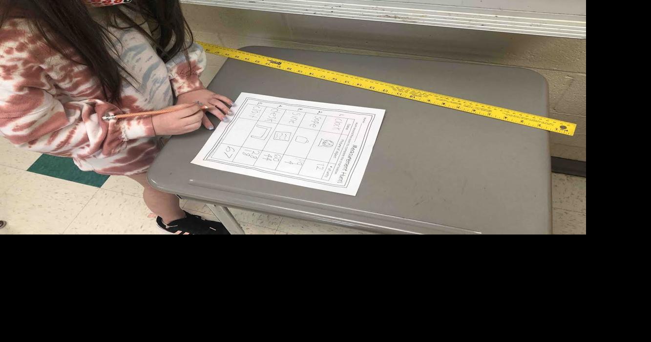 Students practice measuring around the classroom | Education | djournal.com