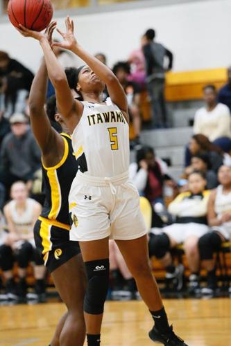 Shells Leads Indians to Road Win | Itawamba Times | djournal.com