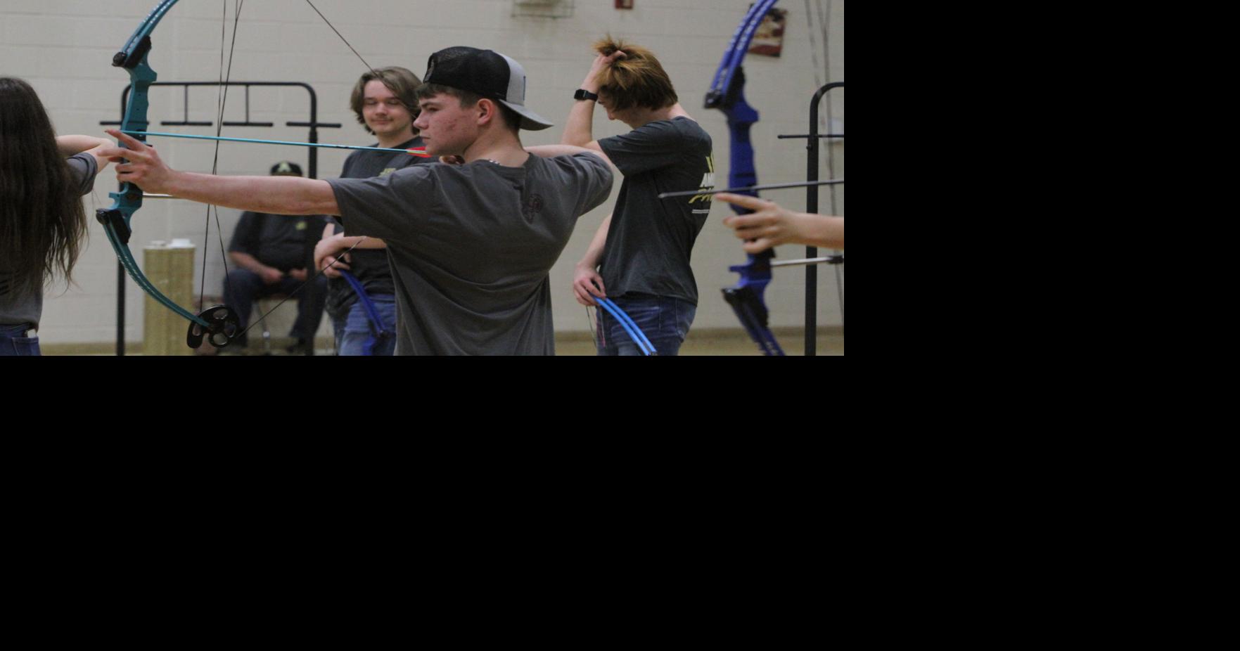 Houston Archery shoots their way through the season | Chickasaw Journal ...