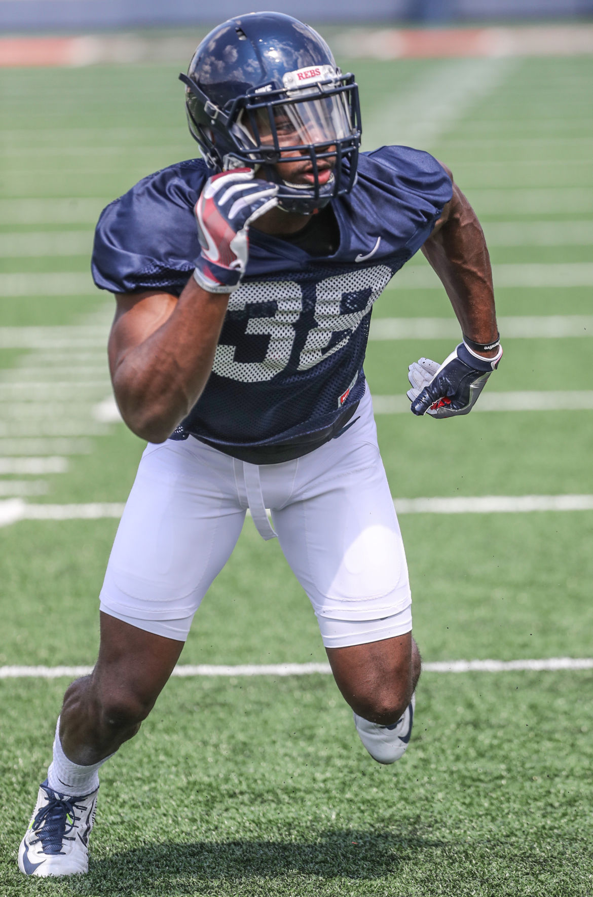 Closing in on records, Haynes looks to be a leader | Sports | djournal.com