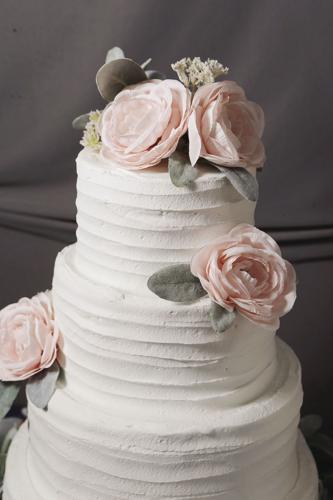 Oldie goodies: Tupelo's oldest bakery, Creative Cakes, turns 30 ...