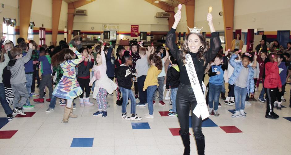 Miss Mississippi is bringing smiles to young and old alike through ...