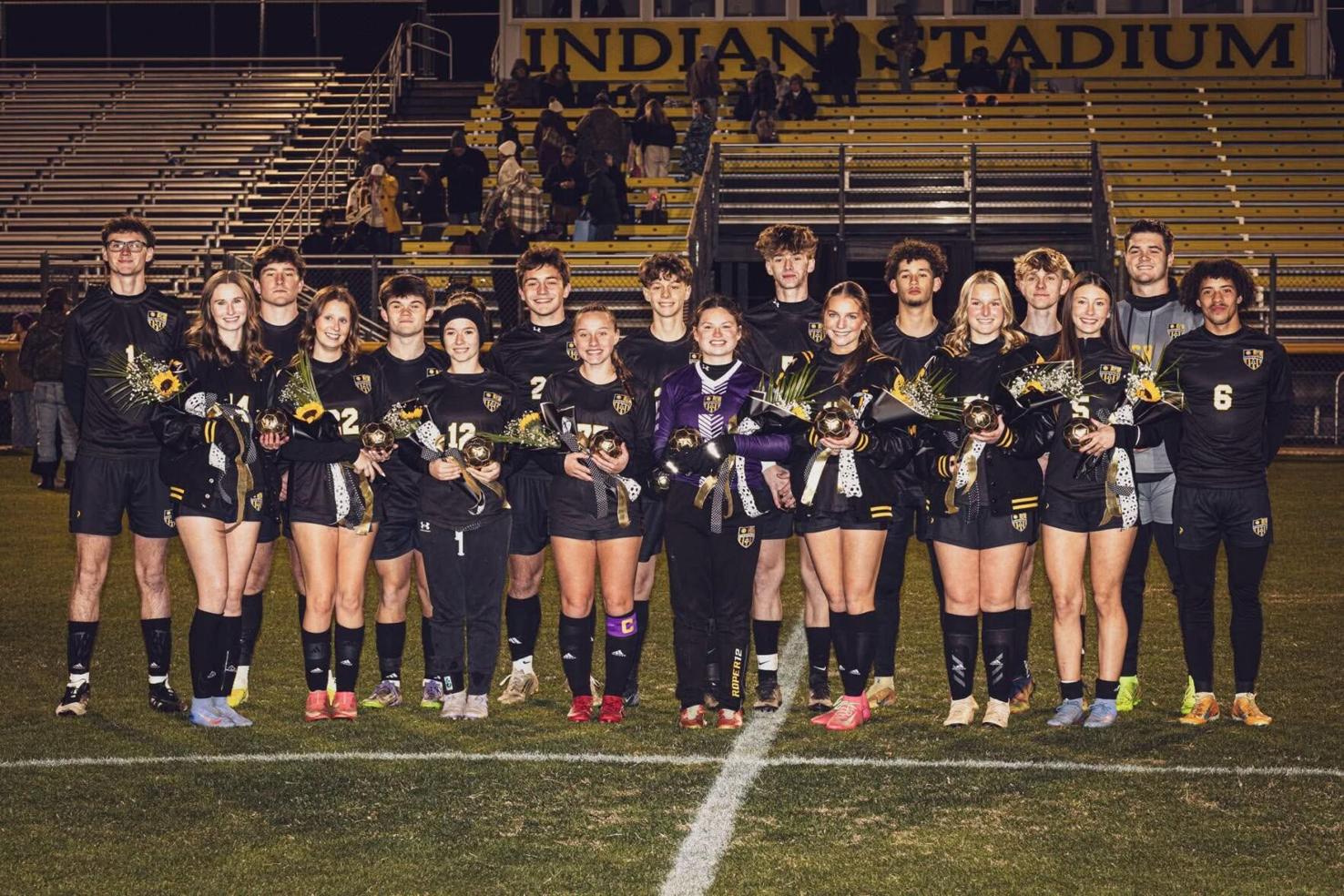 Indians, Lady Indians win big on senior night | Sports | djournal.com