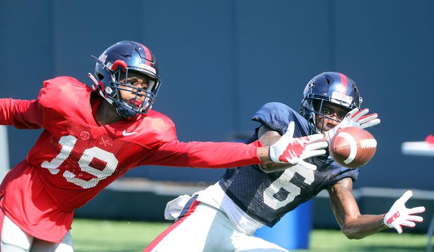 Battle, Knight hope to see more time in new spots | College Sports ...