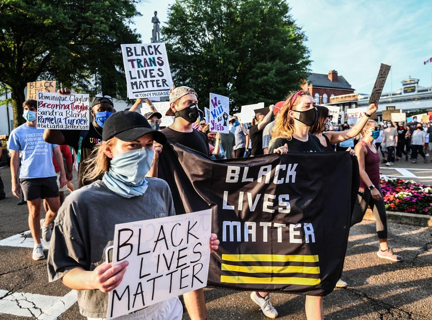 PHOTOS: Protest march held in Oxford | News | djournal.com