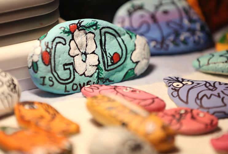 Bruce native spreads Gospel through painted rocks | Religion | djournal.com