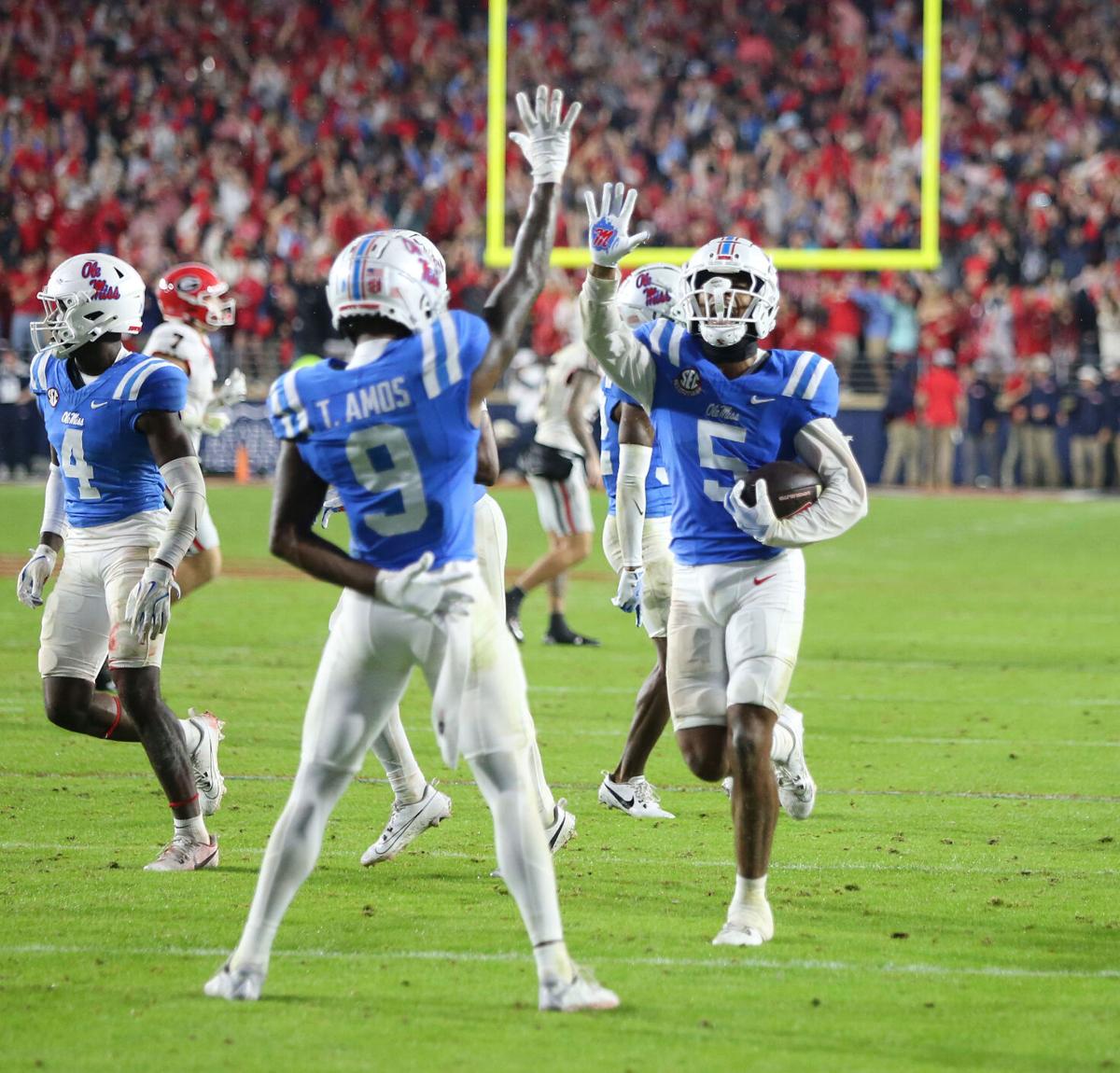 Ole Miss climbs to No. 11 in latest CFP rankings | Ole Miss | djournal.com