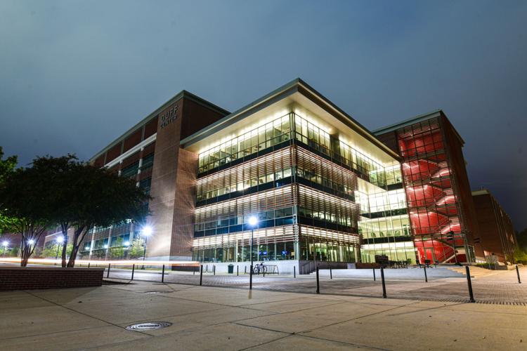 Ole Miss dedicates new science and tech center | | djournal.com