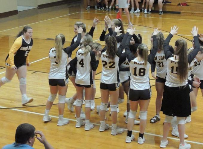 East Union continues to improve on volleyball court | New Albany ...