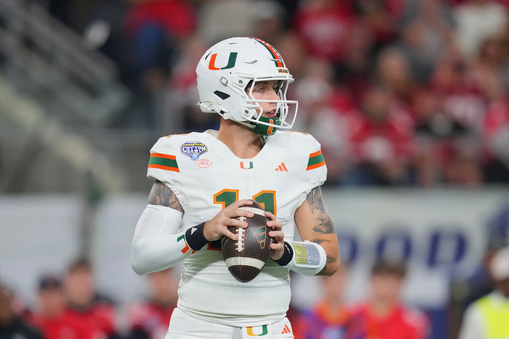 Ole Miss will face familiar foe at Fiesta Bowl in Carson Beck | Ole ...