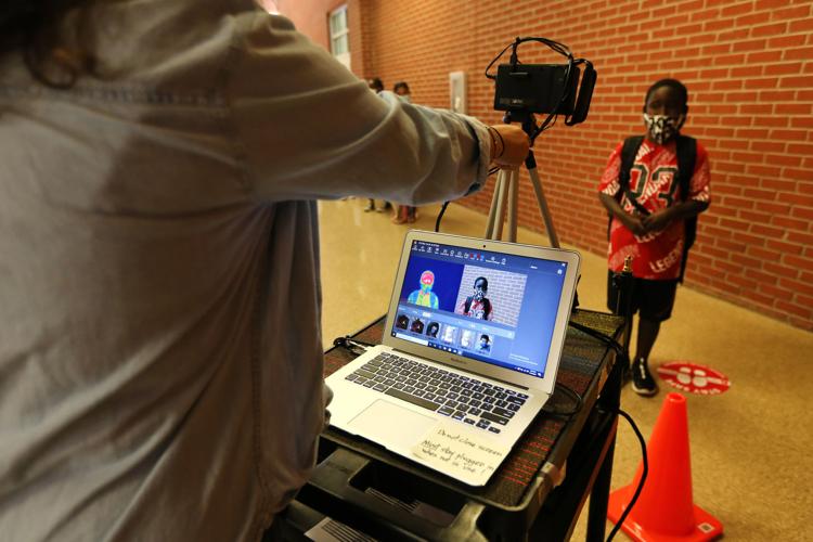 PHOTOS: Corinth students return to school | News | djournal.com
