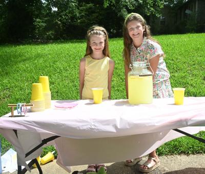 Life didn’t give them lemons, but they still made lemonade | New Albany ...