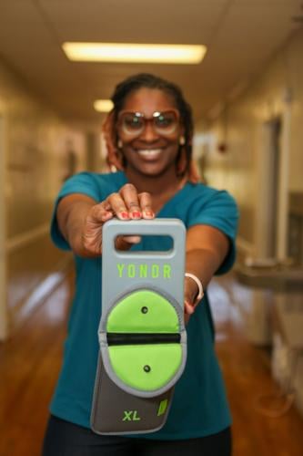 Marshall County schools to stifle student phone usage using Yondr ...