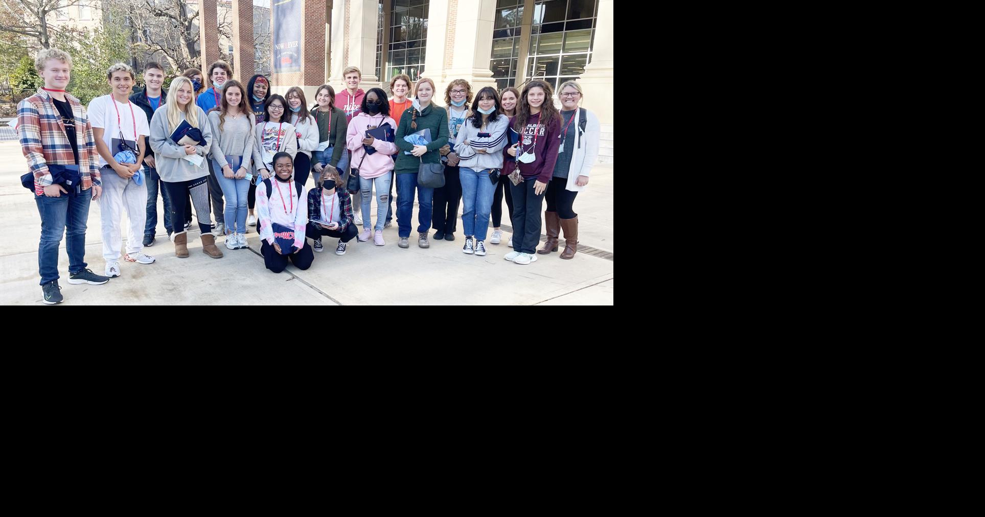 Dual credit biology students get virtual reality lab experience | New ...