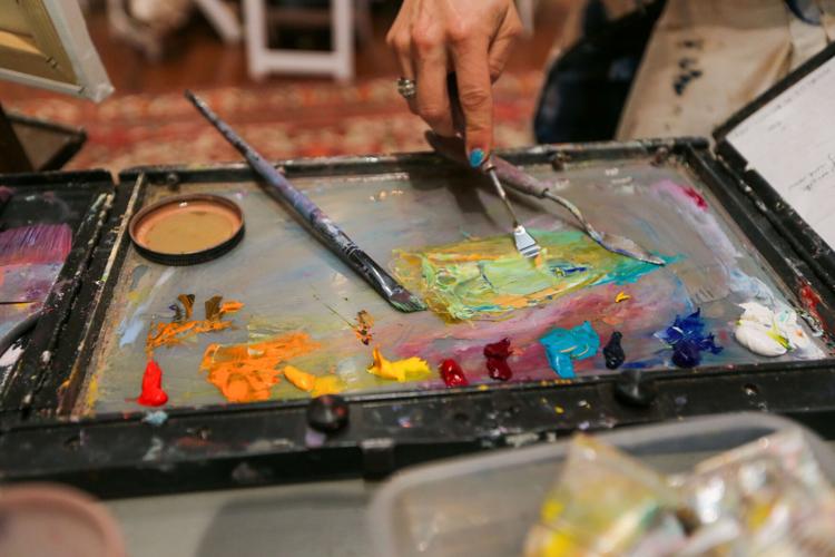 Peyton Hutchinson paints natural landscapes as she sees them | Arts | djournal.com