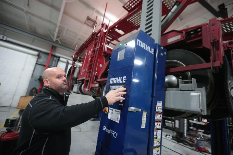 Waddle Trucking takes team aspects on the road | Business | djournal.com