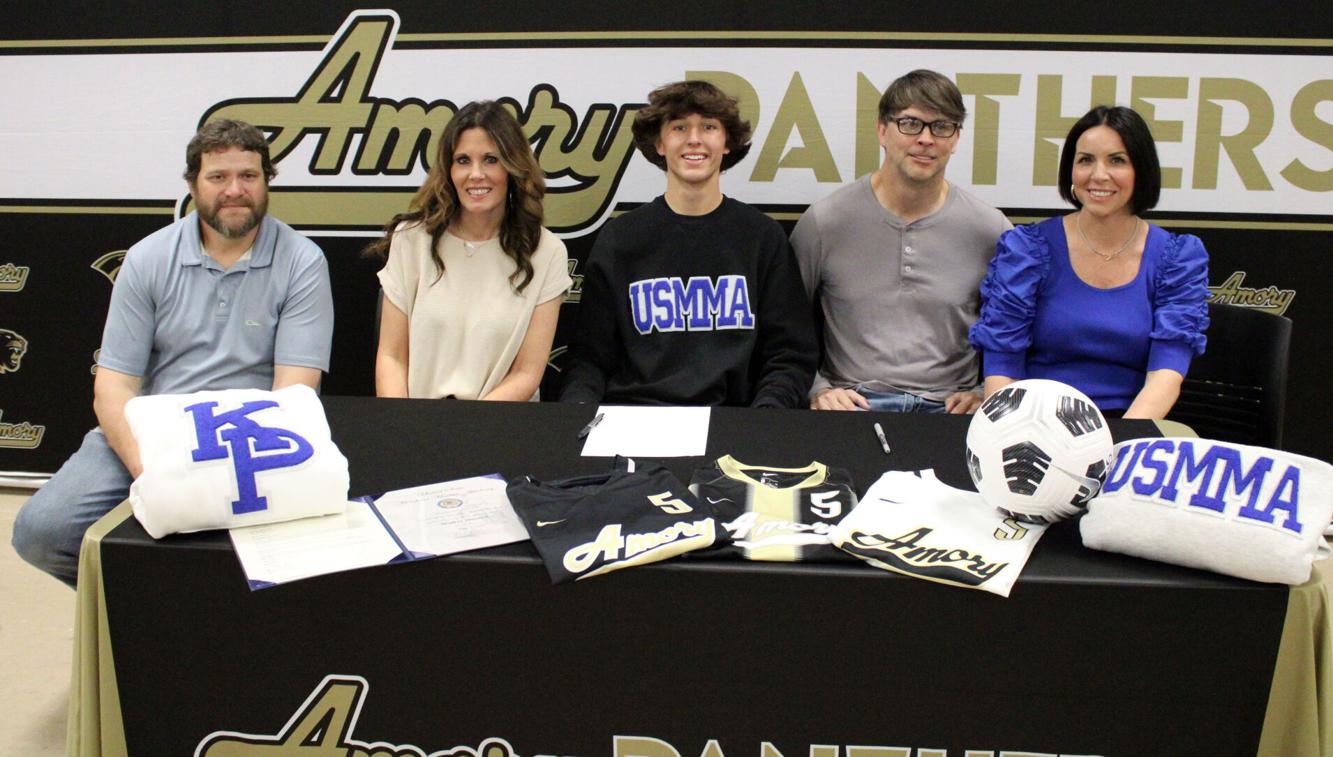 Amory’s Walker Mitchell signs with USMMA soccer | Sports | djournal.com
