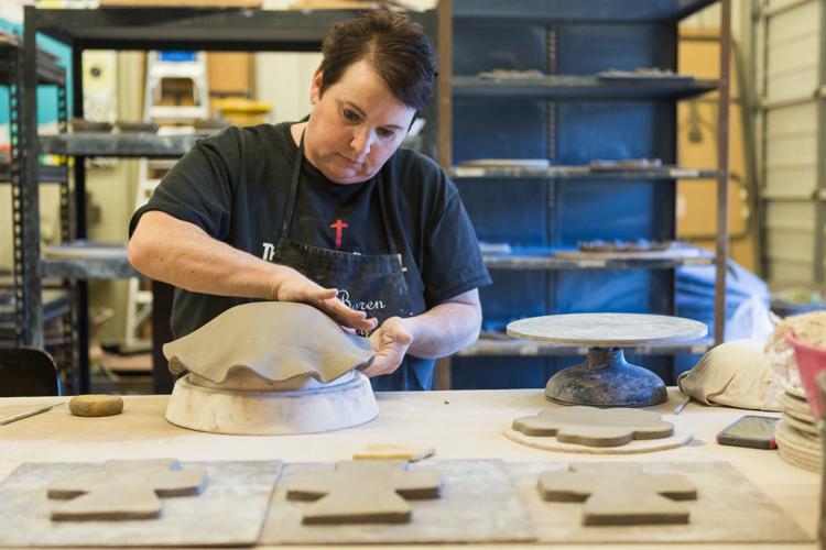 In Focus: Tab Boren Pottery | Photo Galleries | djournal.com