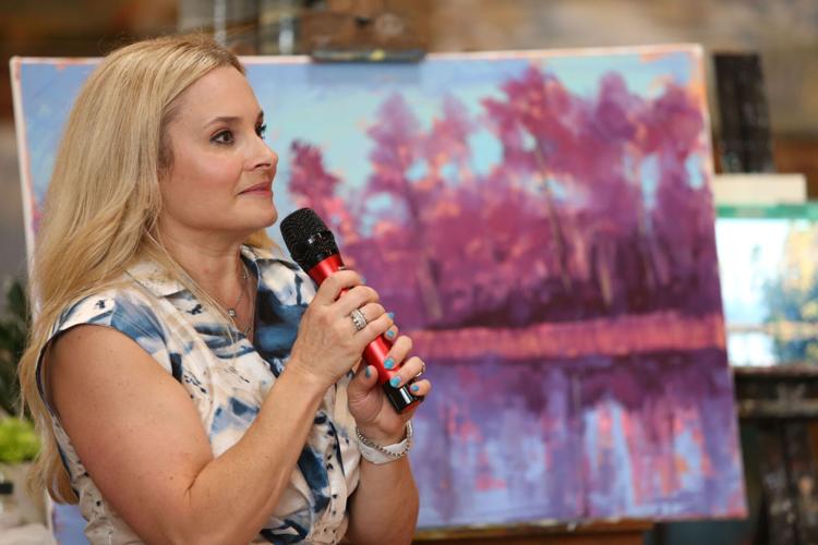 Peyton Hutchinson paints natural landscapes as she sees them | Arts | djournal.com