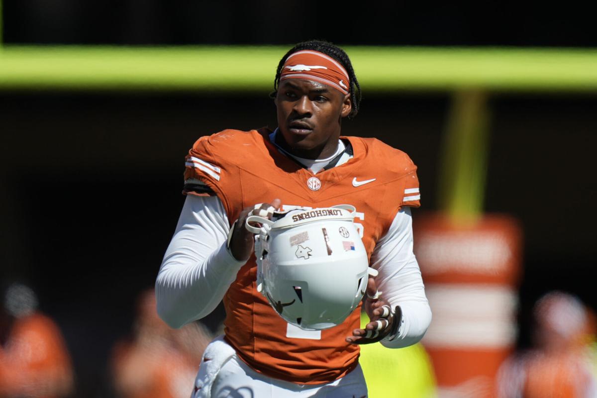 How does Colin Simmons' potential absence impact Texas' defense? | Ole ...