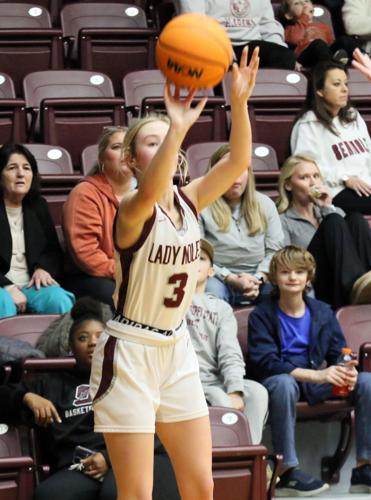 Last Dance: Lady Noles take one-point win in first round, held in ...
