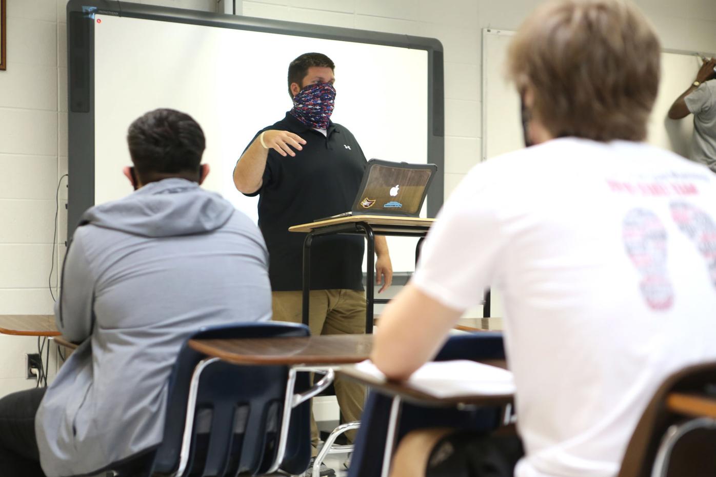 PHOTOS: Corinth students return to school | News | djournal.com