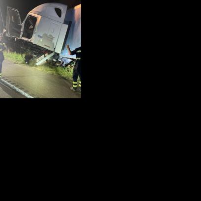 Tractor-trailer tire blowout triggered I-22 clean-up | New Albany ...