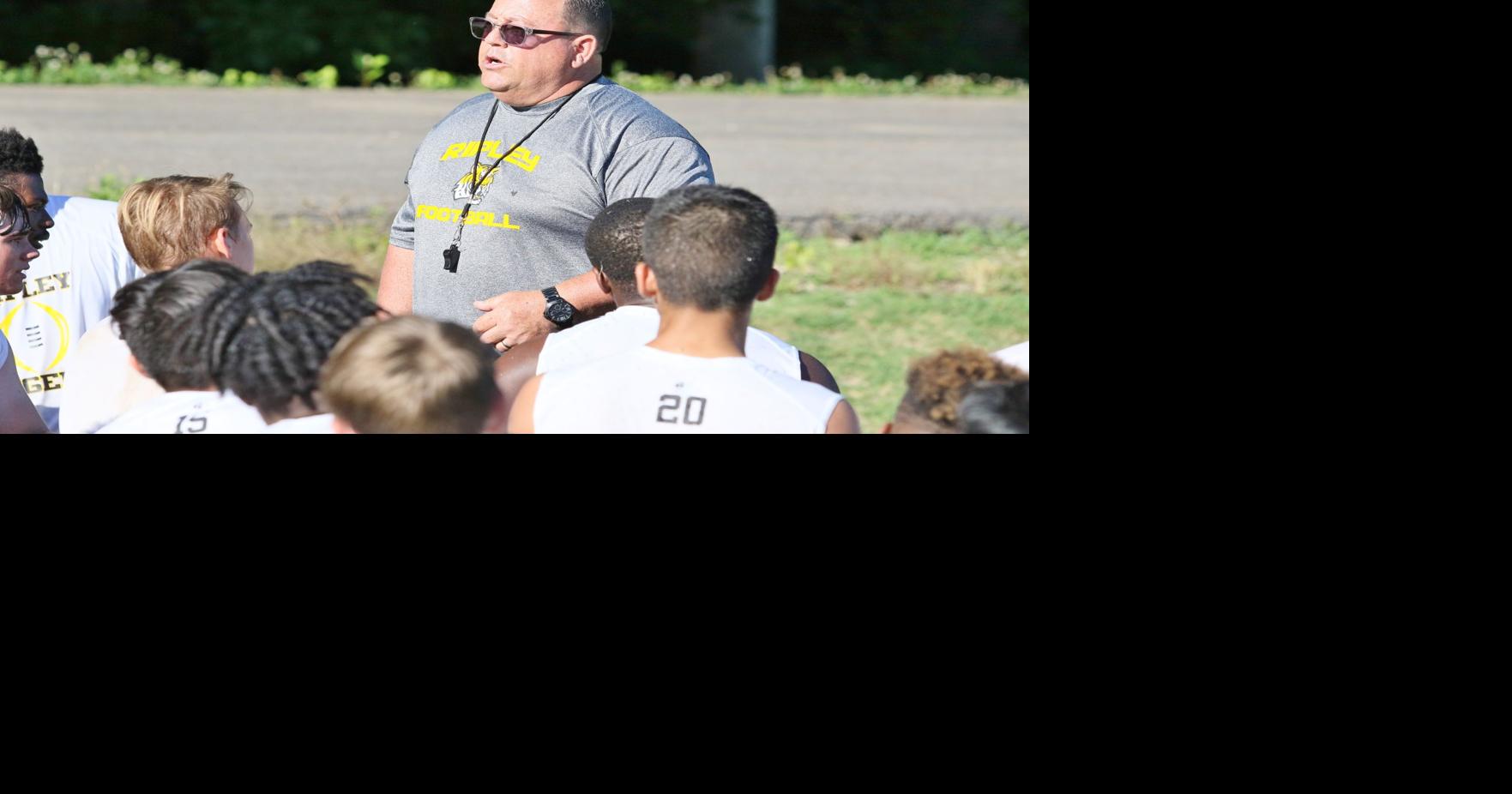 Longtime football coach Perry Liles to retire | High school Sports ...