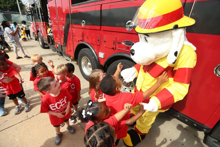 ECEC students tour fire department | | djournal.com
