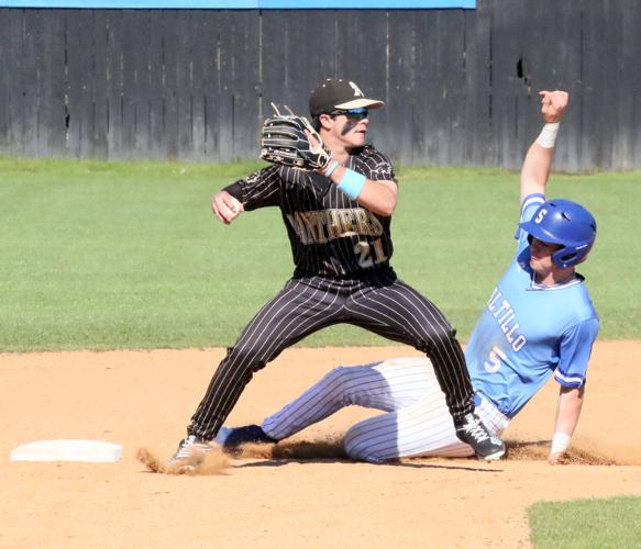 Panthers fall short in matchup against Saltillo | Sports | djournal.com