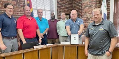 City honors building inspector Eric Thomas for state honor | New Albany ...