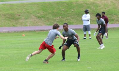 Bulldog offense clicking in first 7 on 7 competition | Sports ...