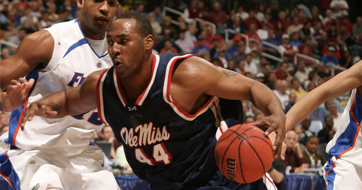 Dwayne Curtis named to 2024 SEC Men’s Basketball Legends Class | Ole ...