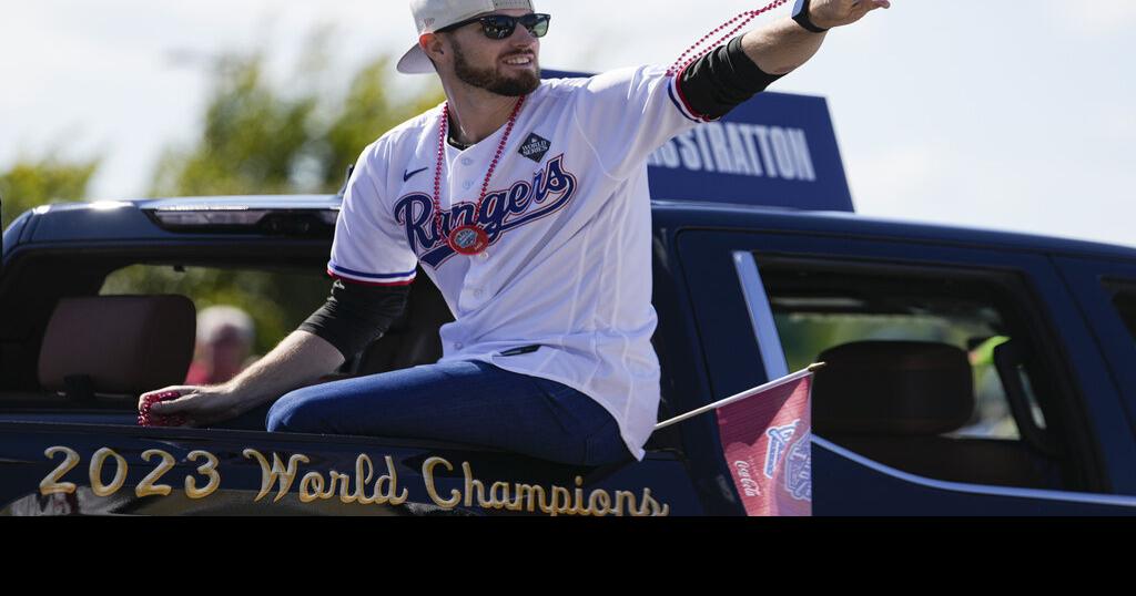 Chris Stratton agrees to deal with Kansas City Royals | Professional ...