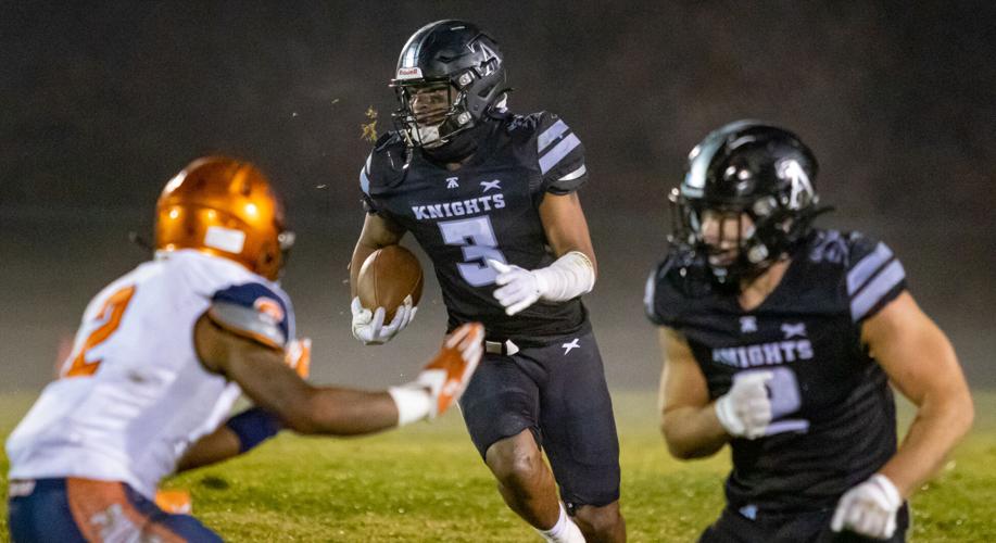 Football: Turner Ashby vs. Heritage | Photo | dnronline.com