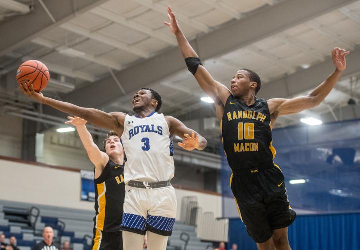 Basketball: Eastern Mennonite vs. Randolph-Macon | Photo | dnronline.com