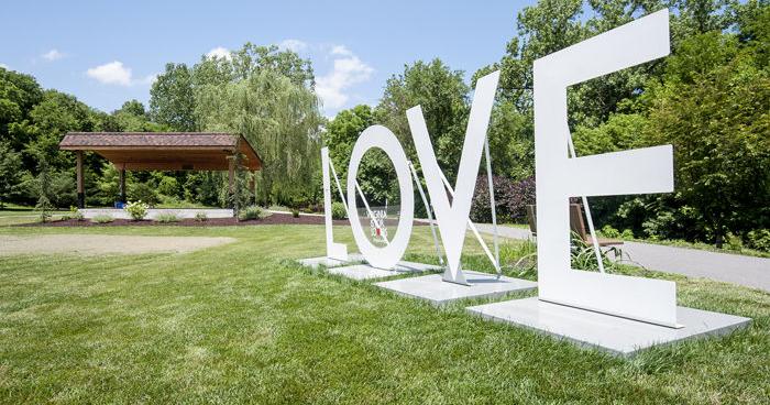 Broadway Considers Permanent LOVEworks Sign | News | dnronline.com