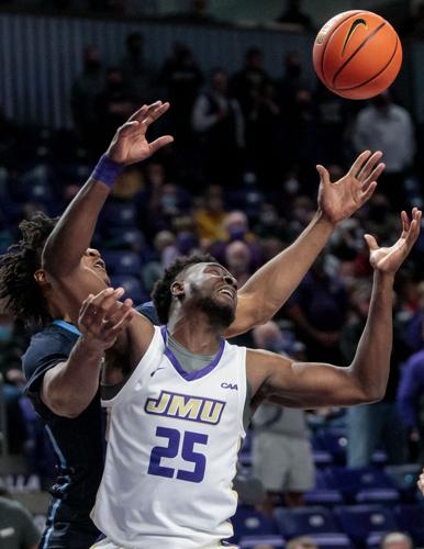 JMU Basketball Beats Old Dominion | Photo | dnronline.com